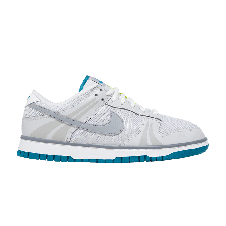 Deals on Women's Dunk Low 'Timeless' on Sneakers.com